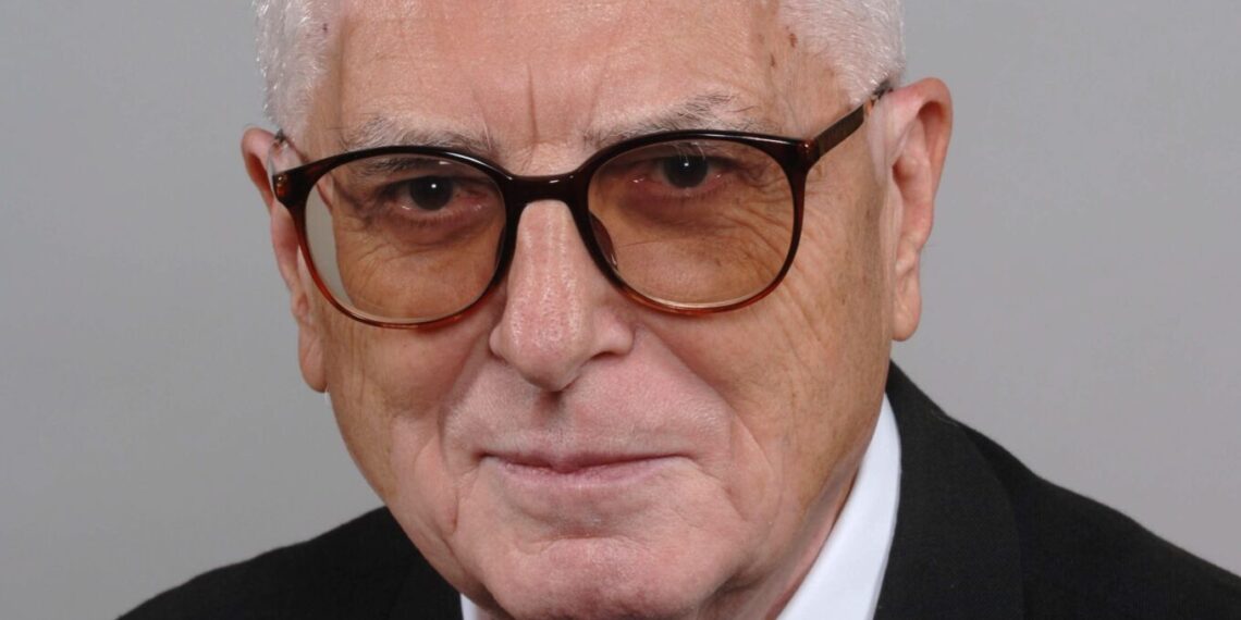 Dr. Schuler Dezsőre, az Őrzők alapítójára emlékezünk - Őrzők Alapítvány